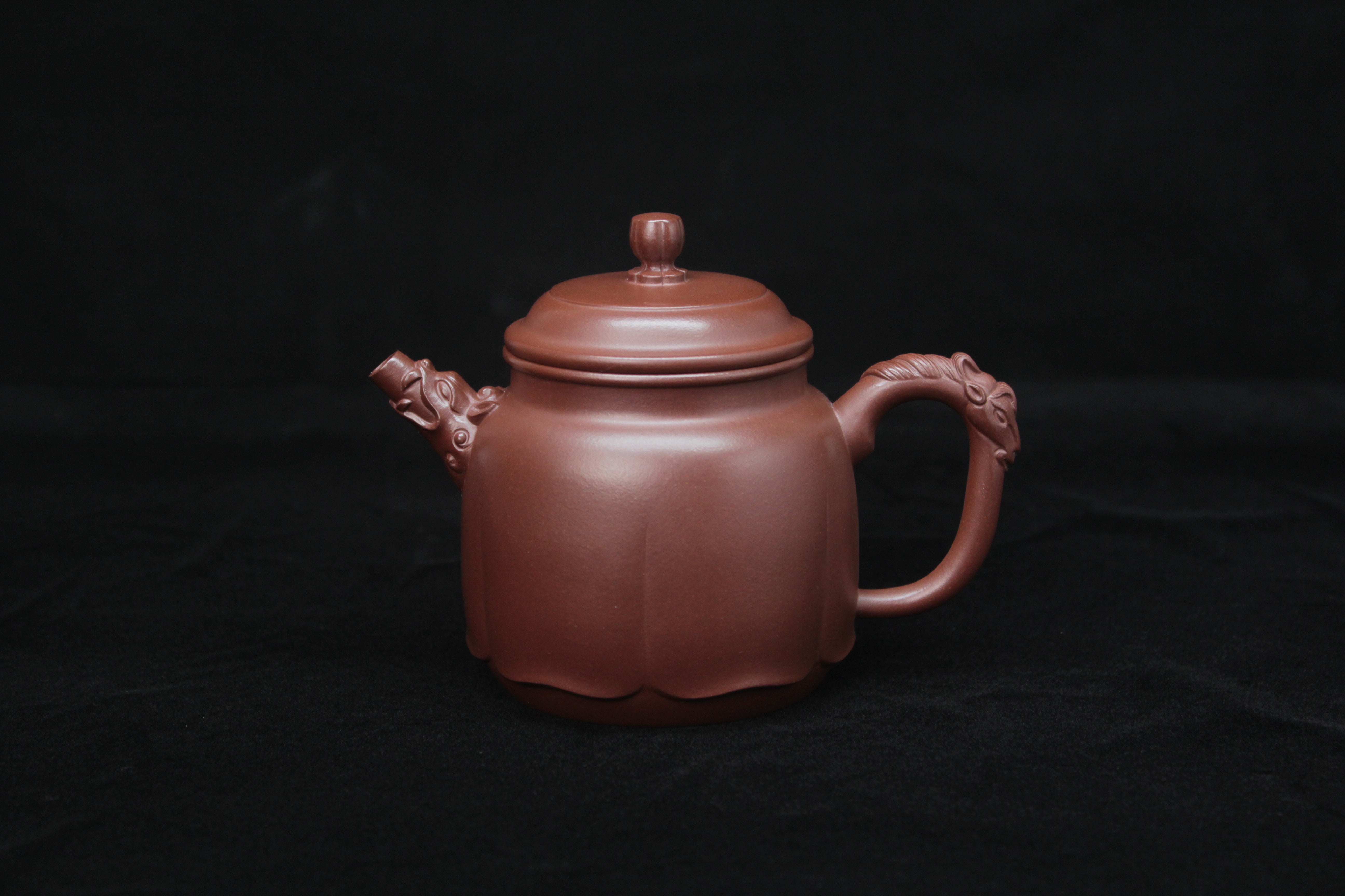 Characteristics of Yixing teapot – SiYuTao Teapot